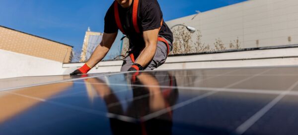 Why Aren’t Your Solar Panels Working? Issues & Fixes
